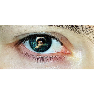 Your picture inside the eye 555